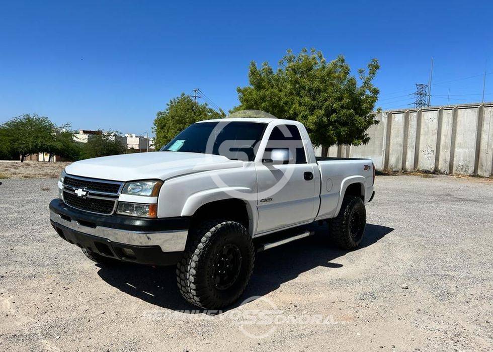 Chevrolet Cheyenne 2004 | Seminuevos Sonora