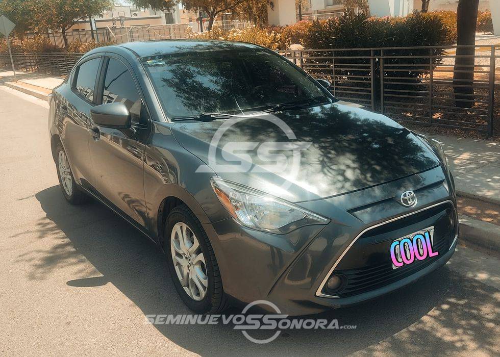 Toyota Yaris R 2017 | Seminuevos Sonora